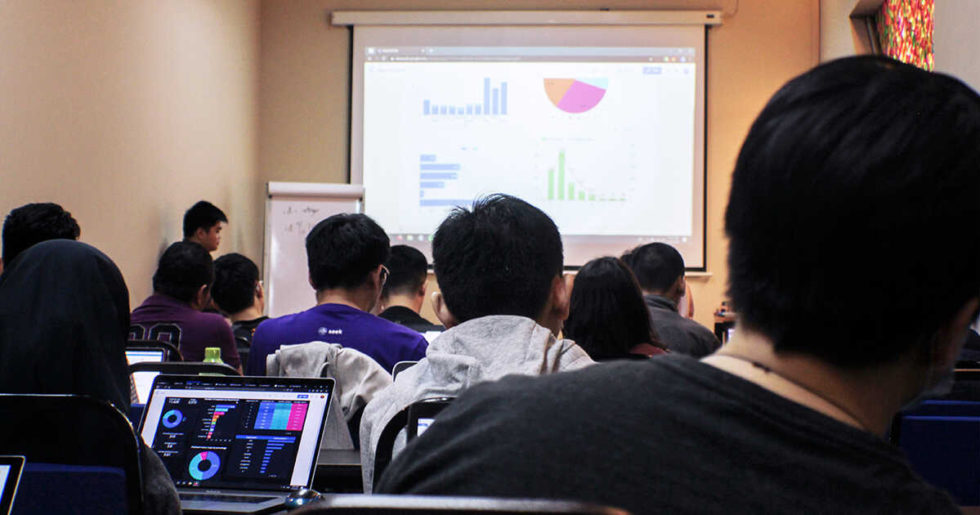 Data Analyst Professional Training Course – LEAD